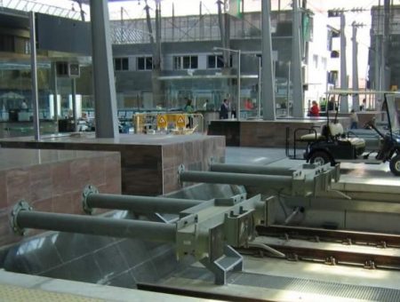 Topera de tren fija con sistema hidráulico de gas - LLALCO